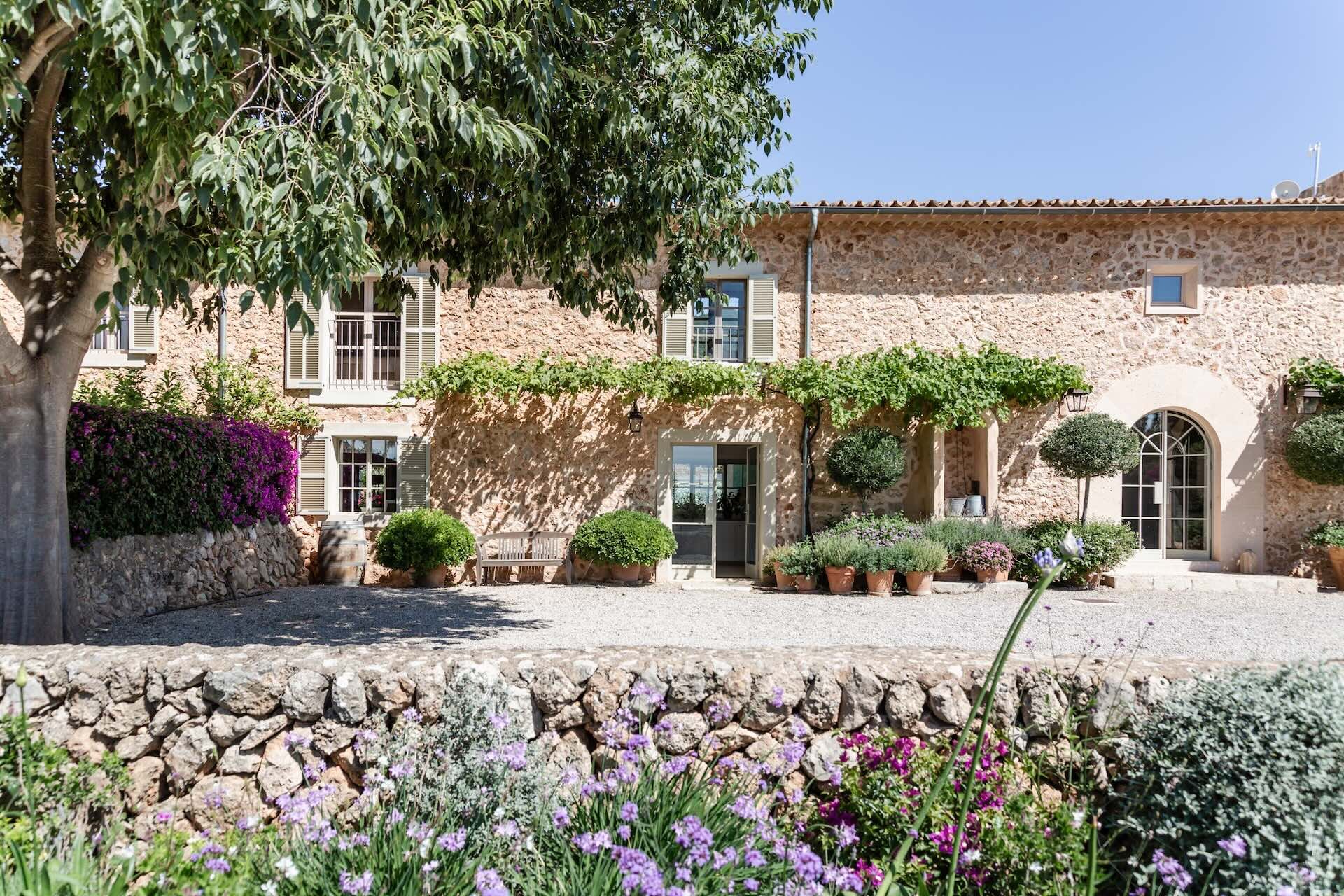 Finca Es Rafal in Alaró, Holiday Villa by Mallorca Collection
