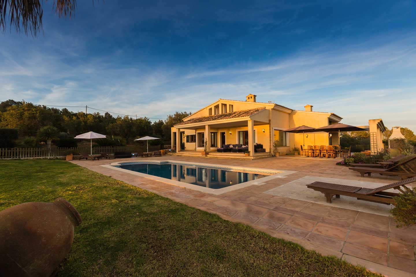 Reasons to spend your holidays in a villa | Mallorca Collection